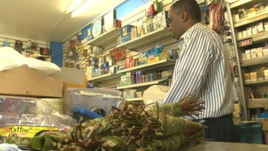Bristol Somalis angry over ban of drug khat - BBC News