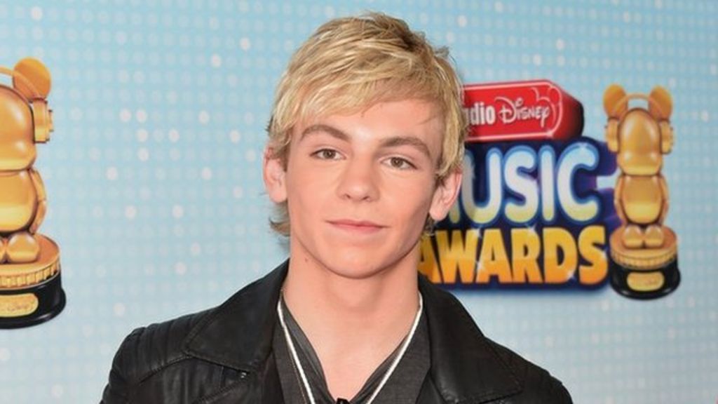 Disney star Ross Lynch answers your questions - BBC Newsround