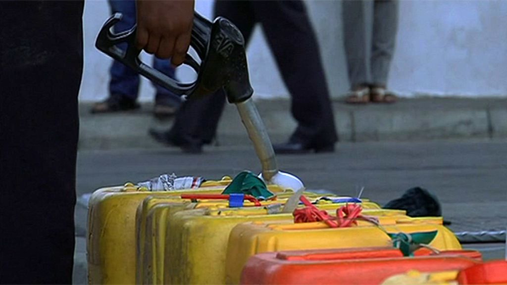 Nigeria's endless cycle of corruption - BBC News