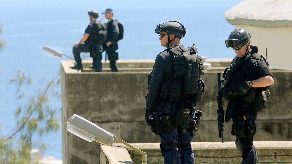 Solomon Islands marks Ramsi peacekeeping mission - BBC News