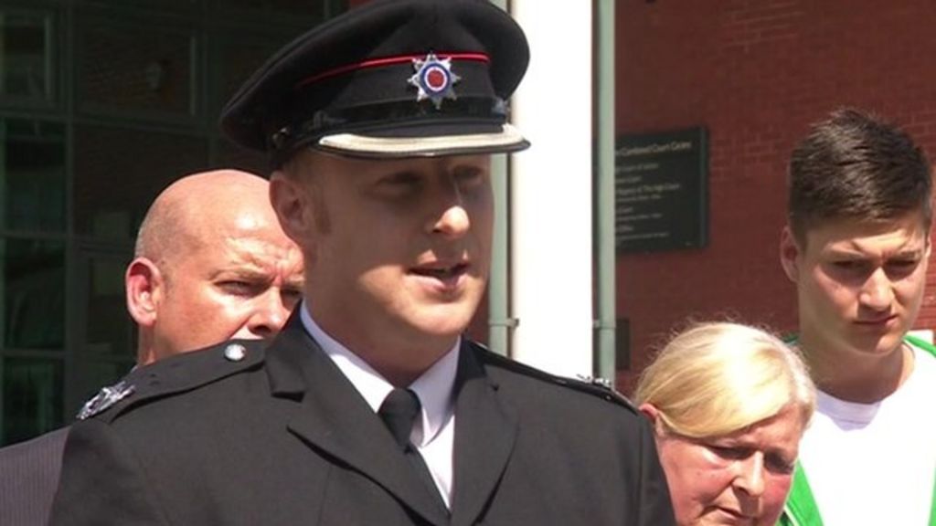 Freckleton fire: Blaze 'was unsurvivable within minutes' - BBC News