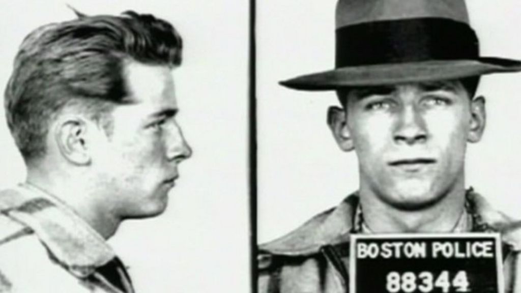 Bulger: Notorious mob boss convicted of murders - BBC News