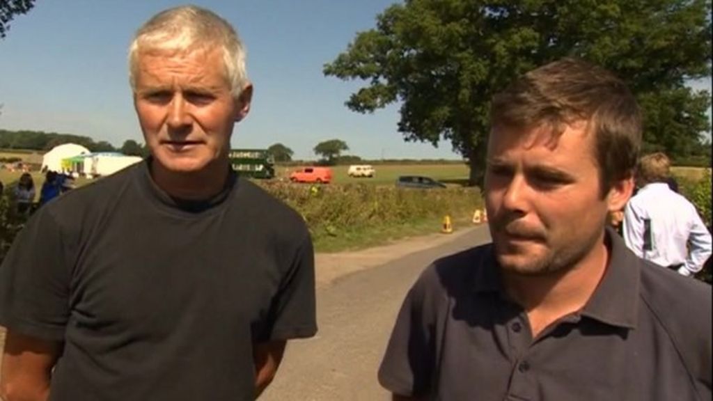Anti-fracking protesters leave Balcombe camp - BBC News