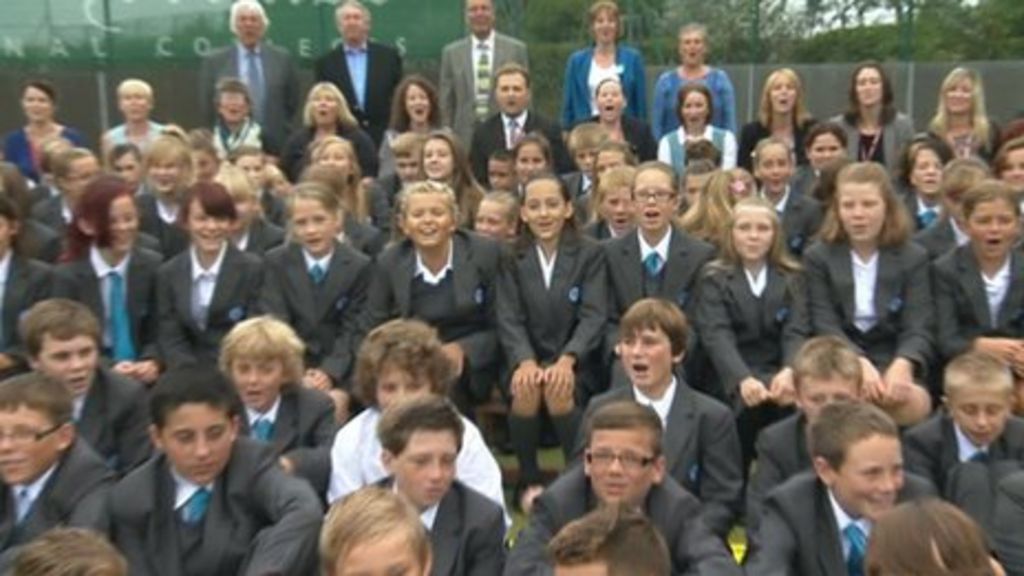 Swanage opens first secondary free school - BBC News