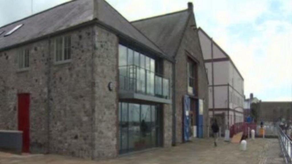 Cwmni Da yn agor swyddfa newydd - BBC Cymru Fyw