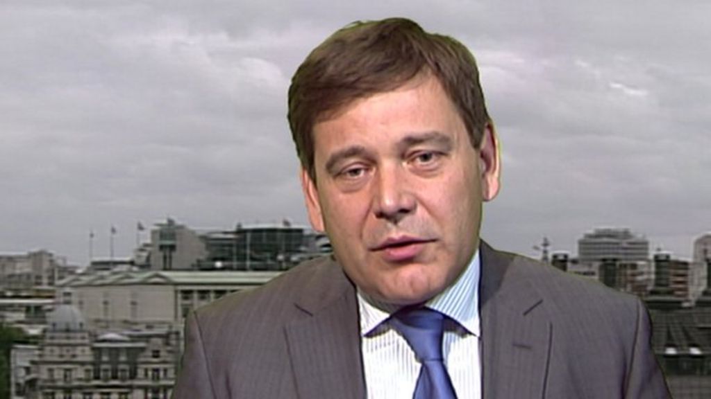 Tory MP Andrew Bridgen: HS2 figures 'pie in the sky' - BBC News