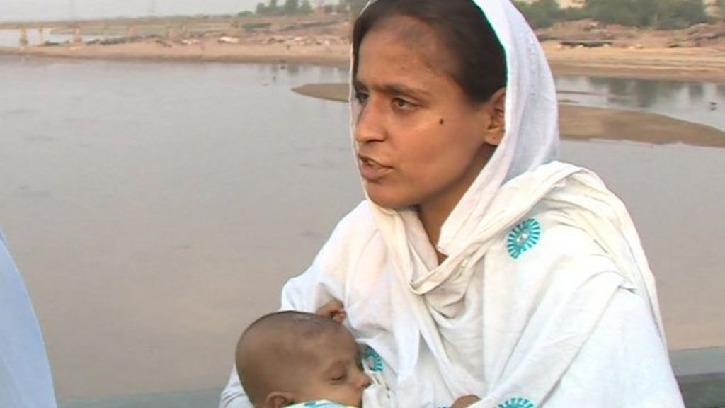Pakistan infanticide: 'Husband drowned our toddler' - BBC News