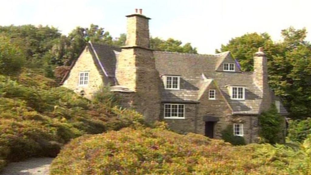 Historic Ulverscroft cottage to be opened to public - BBC News