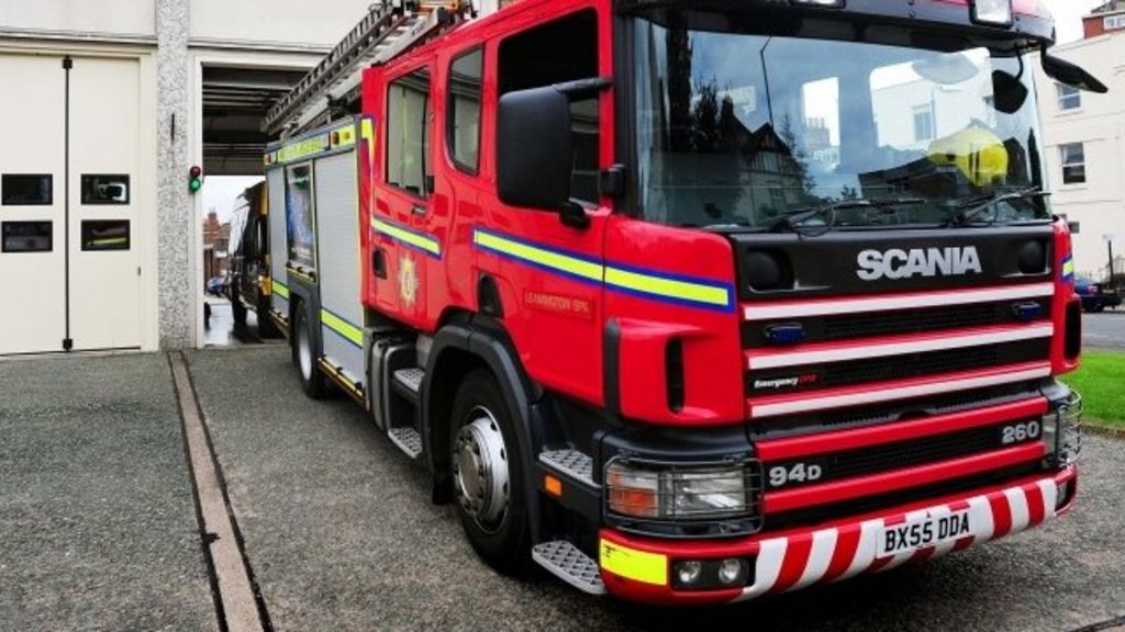 Firefighters' strike: '999 calls will still be answered' - BBC News