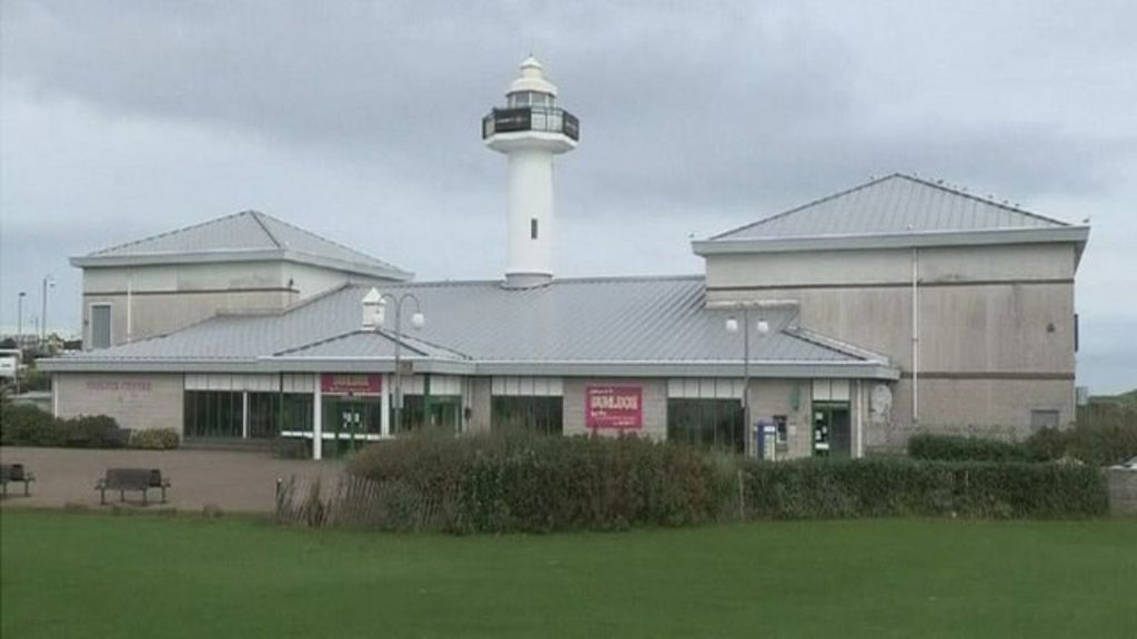 Dunluce centre in Portrush to close in 2013 - BBC News