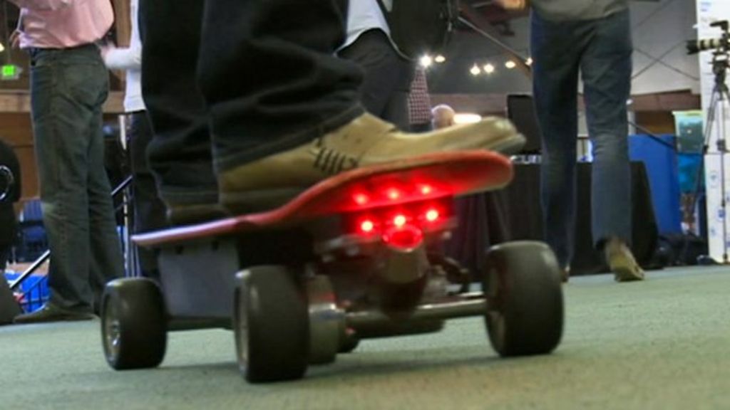 The motorised skateboard - BBC Newsround