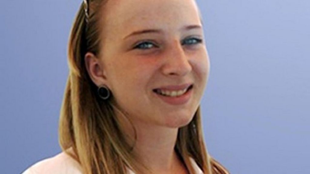 Christina Edkins killing: Man detained for bus stabbing - BBC News