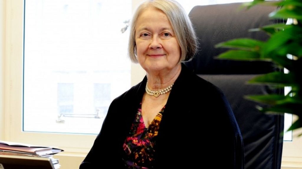 Lady Hale 'disappointed' at lack of female judges - BBC News