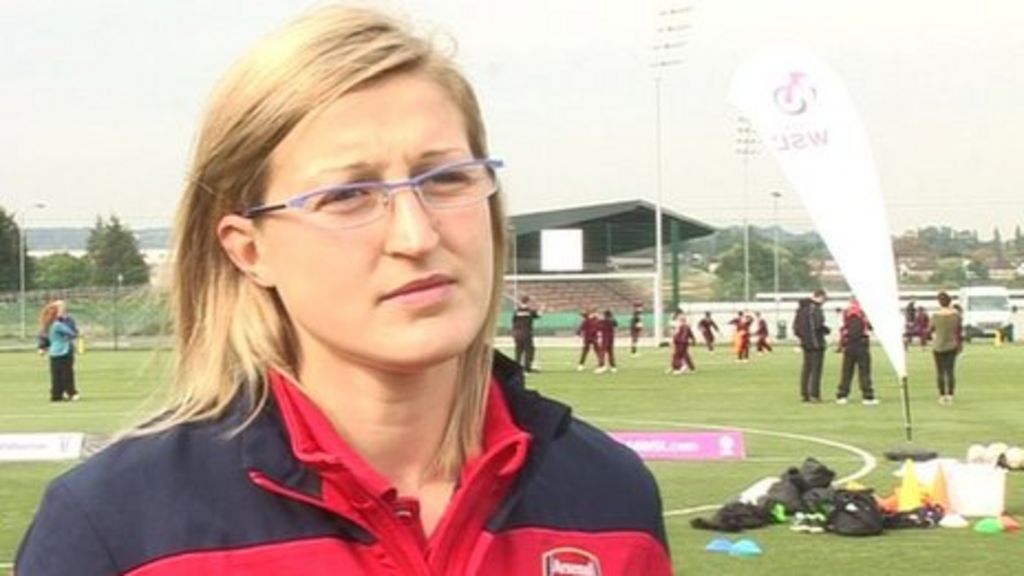 Arsenal Ladies: Ellen White targets Continental Cup triumph - BBC Sport