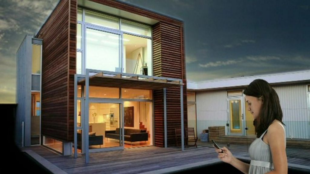 What will life be like in the year 2100? James Burke predicts - BBC News