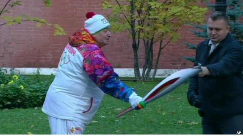 Olympic torch relit for Sochi Winter Games 2014 - BBC News