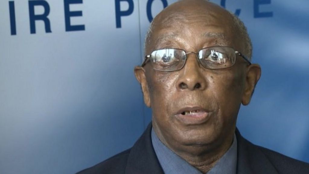 Paul Foster murder: Reward offer to catch killer - BBC News