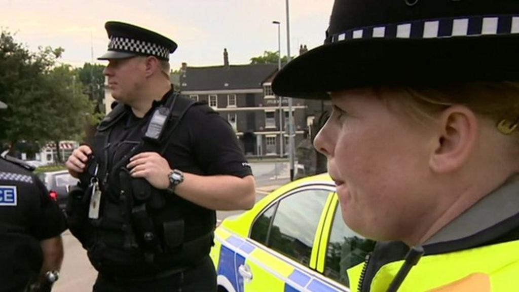 Staffordshire reveals cost of policing mental illness - BBC News