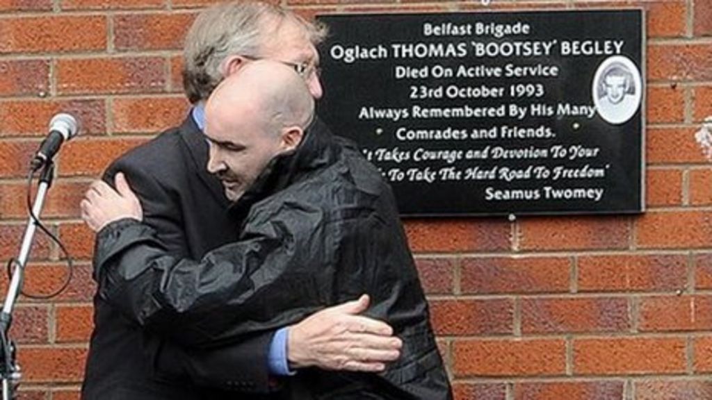 Shankill bomber Thomas Begley commemorated amid loyalist protest - BBC News