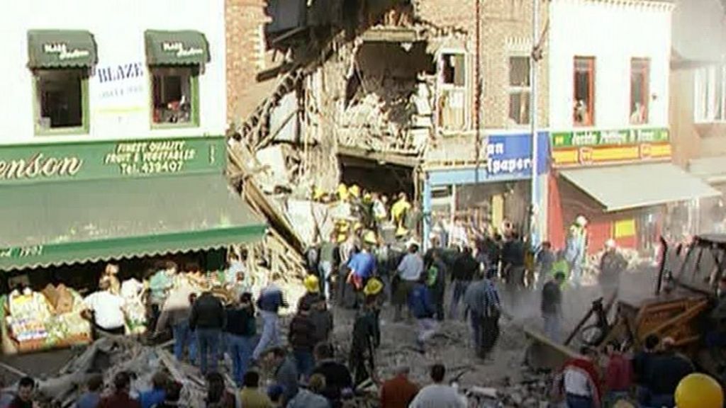 Husband of Shankill bomb victim dismisses bomber's apology - BBC News