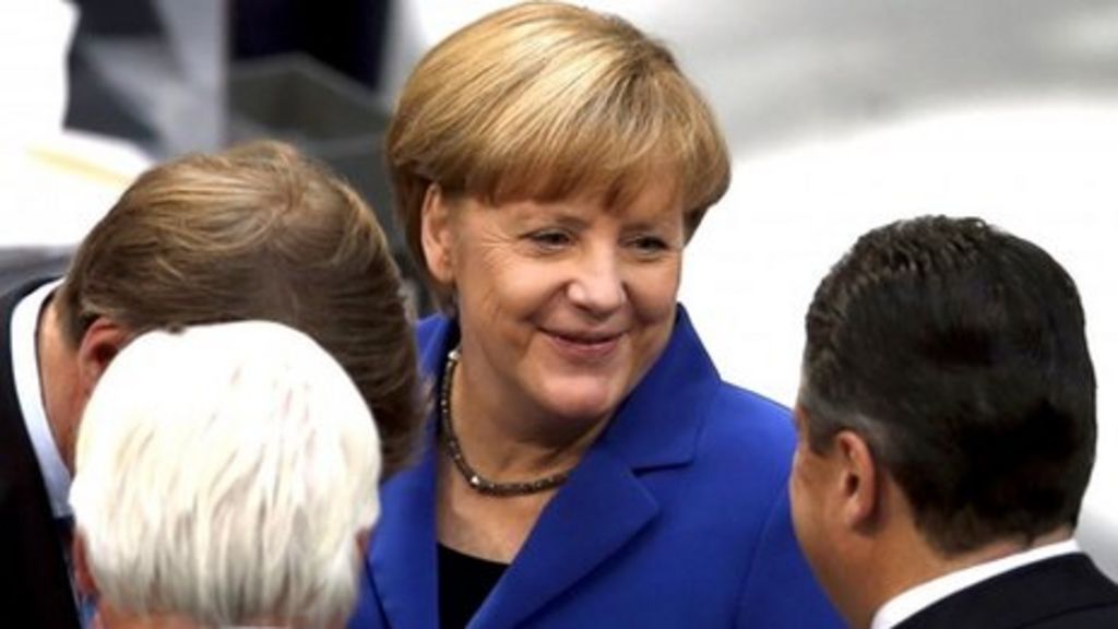 Record number of women MPs as German parliament meets - BBC News