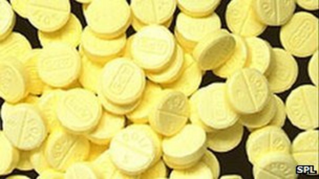 Diazepam tablets seized by police in Edinburgh - BBC News