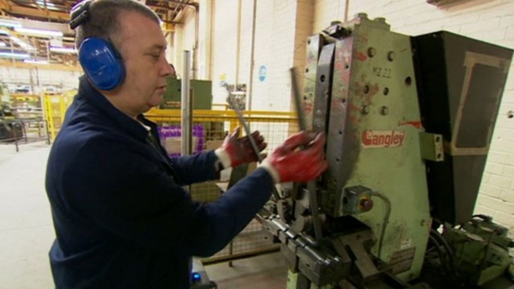 Last Remploy factory in NW to close in Blackburn - BBC News