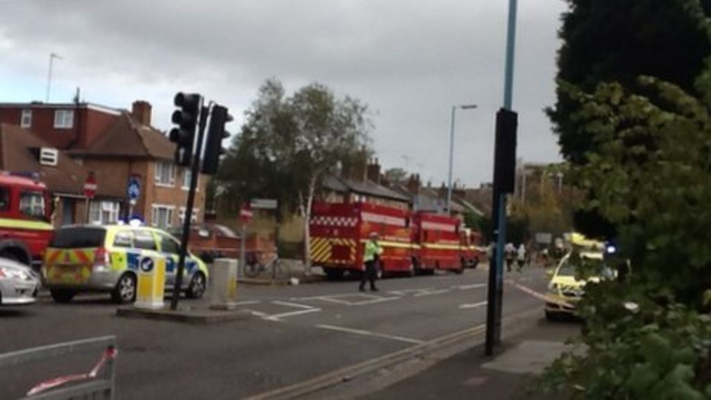 Hounslow gas explosion: Two found dead after houses collapse - BBC News