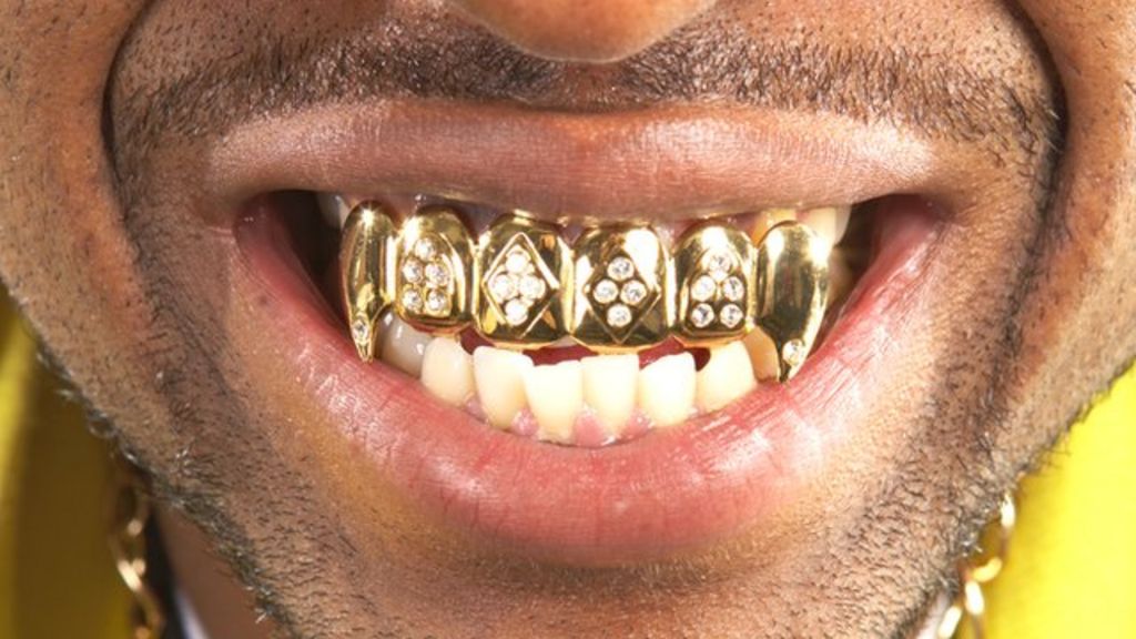 #BBCtrending: Tuhao and the rise of Chinese bling - BBC News