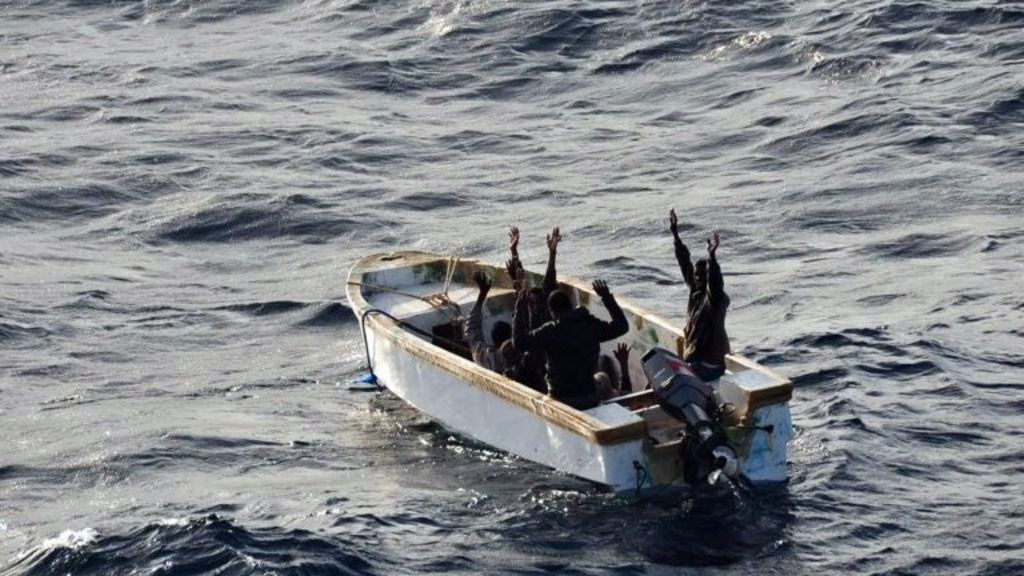 Somali pirates convicted of attacking Spanish warship - BBC News