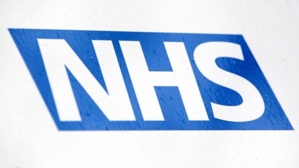 NHS apology to murder victim family - BBC News