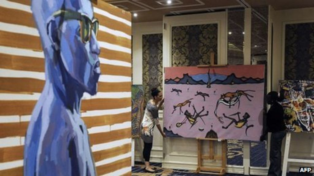 Kenyan art auction held in Nairobi - BBC News