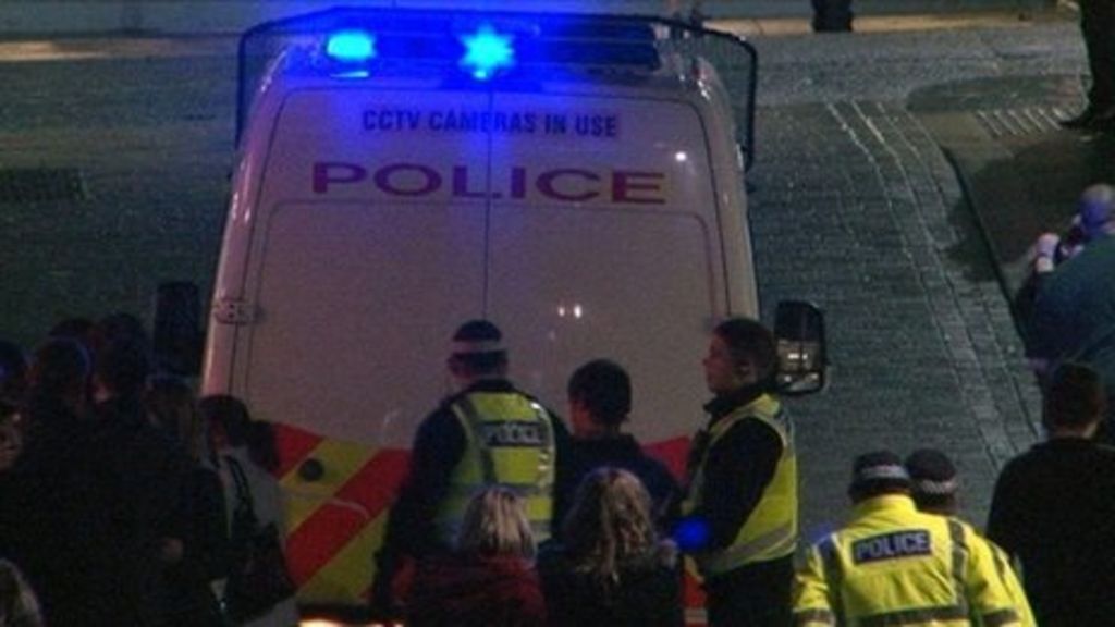 Thousands of Scots in organised crime groups - BBC News