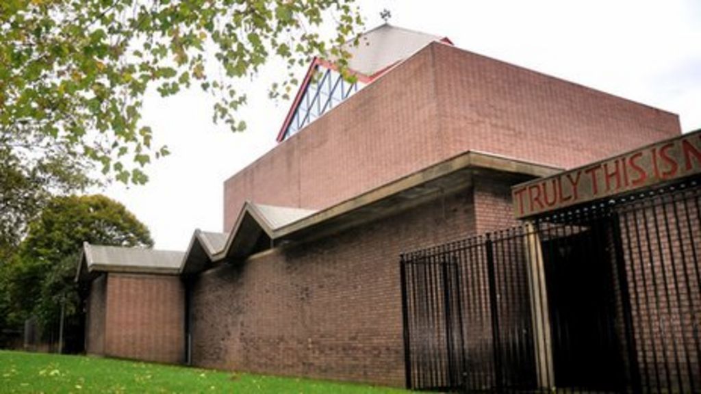 Bow church wins architectural award - BBC News