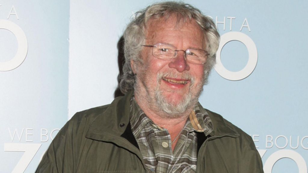 Bill Oddie sparks debate, and other disability stories - BBC News