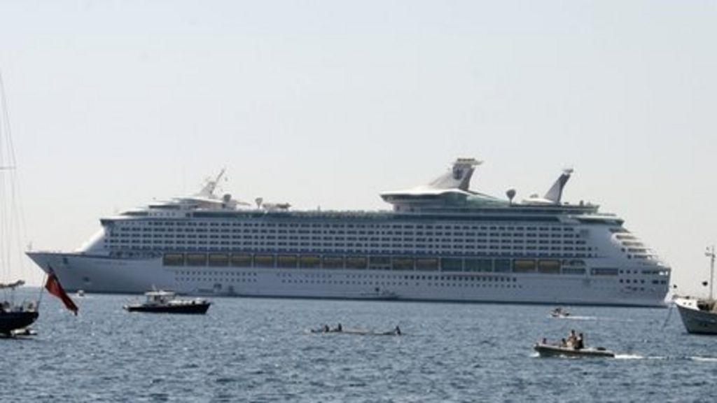 Surrey-based Royal Caribbean Cruises staff set to lose jobs - BBC News