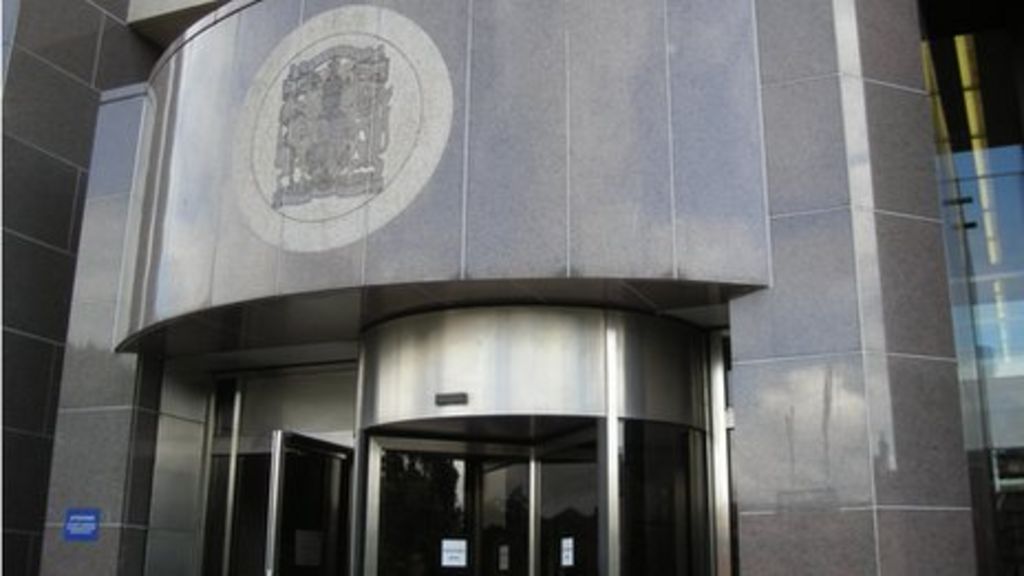 Scottish court and tribunal services to merge - BBC News