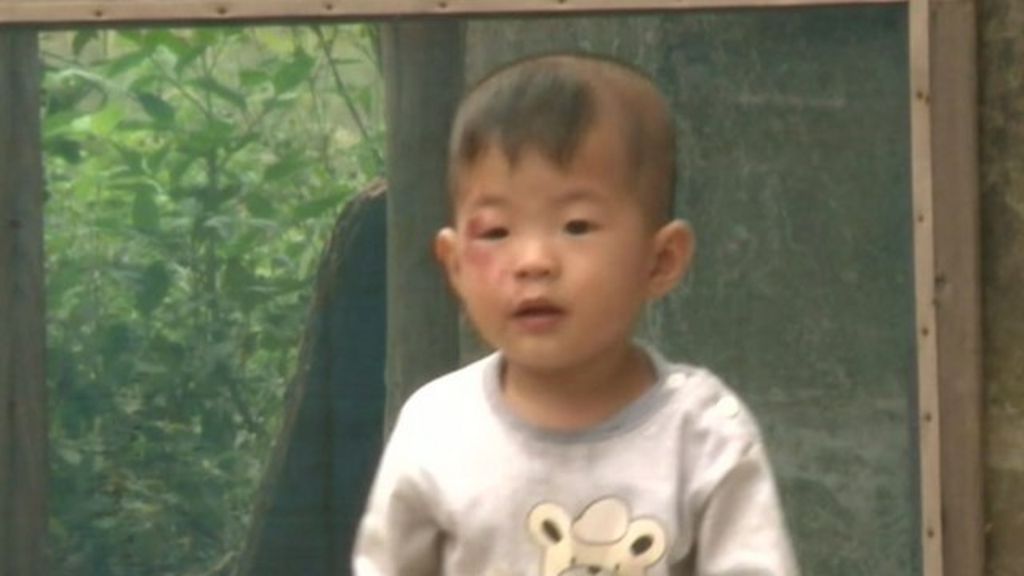 China announces plans to ease one child policy - BBC News
