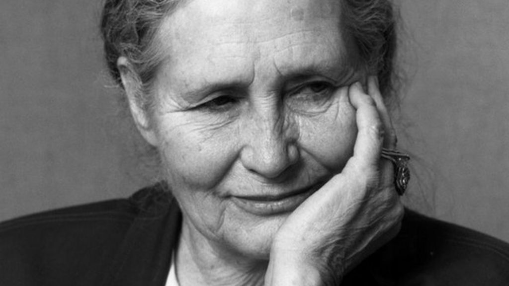Author Doris Lessing on BBC's Desert Island Discs - BBC News