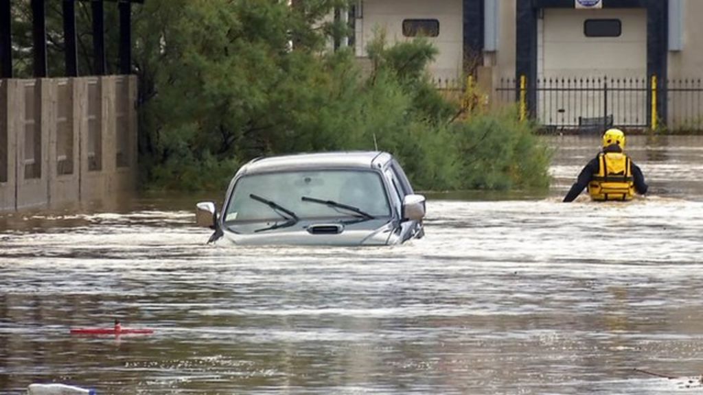 Powerful cyclone in Sardinia causes major flooding - BBC Newsround