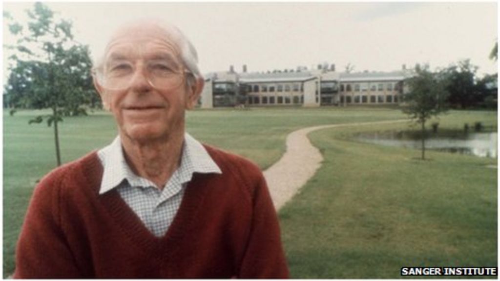 Frederick Sanger: Double Nobel Prize winner dies at 95 - BBC News
