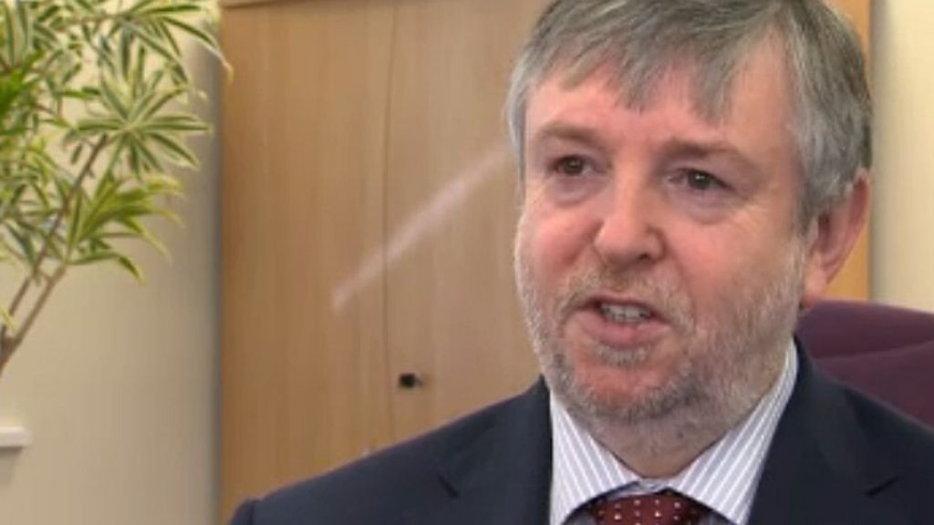 Social health care shake-up call by ombudsman - BBC News