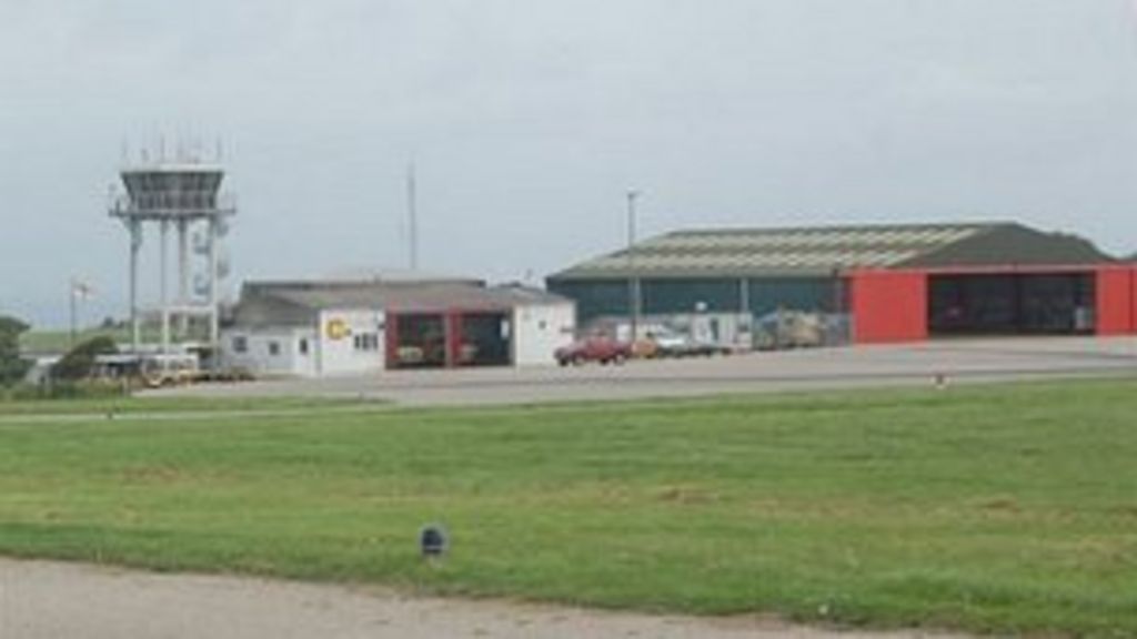 Alderney Airport hangar lease approved - BBC News