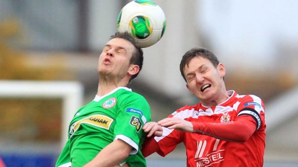 Joshua Barton strikes secure Portadown comeback - BBC Sport