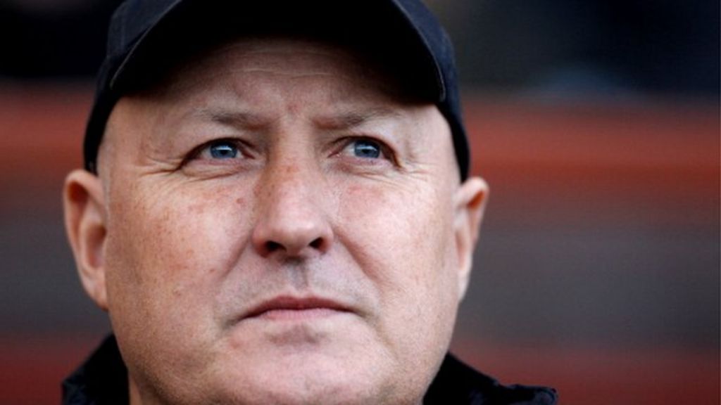 Leyton Orient boss Russell Slade incensed by keeper attack - BBC Sport