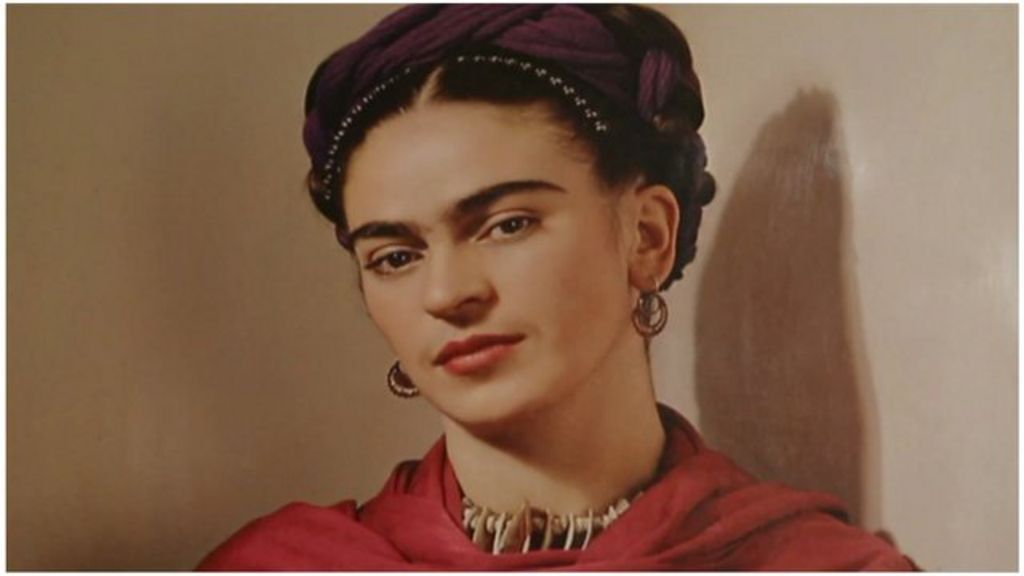 Frida Kahlo: Why Mexico's elite still shun the artist - BBC News
