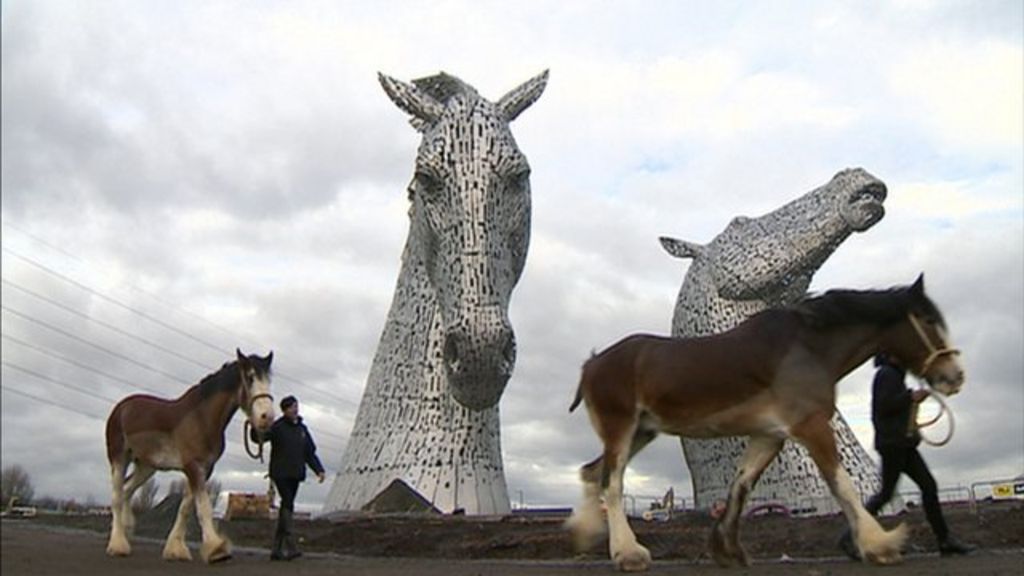 The Kelpies horse sculpture completed - BBC News