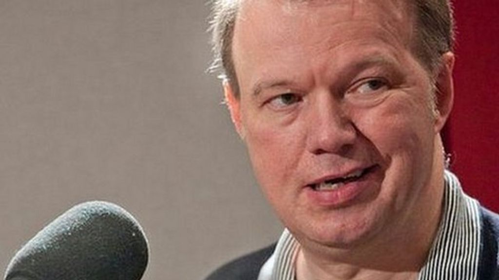 Edwyn Collins on life after a stroke - BBC News