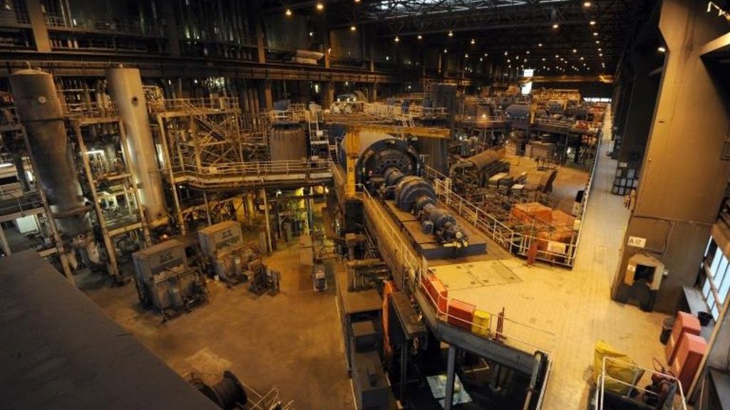 Energy secretary opens Drax biomass power plant - BBC News
