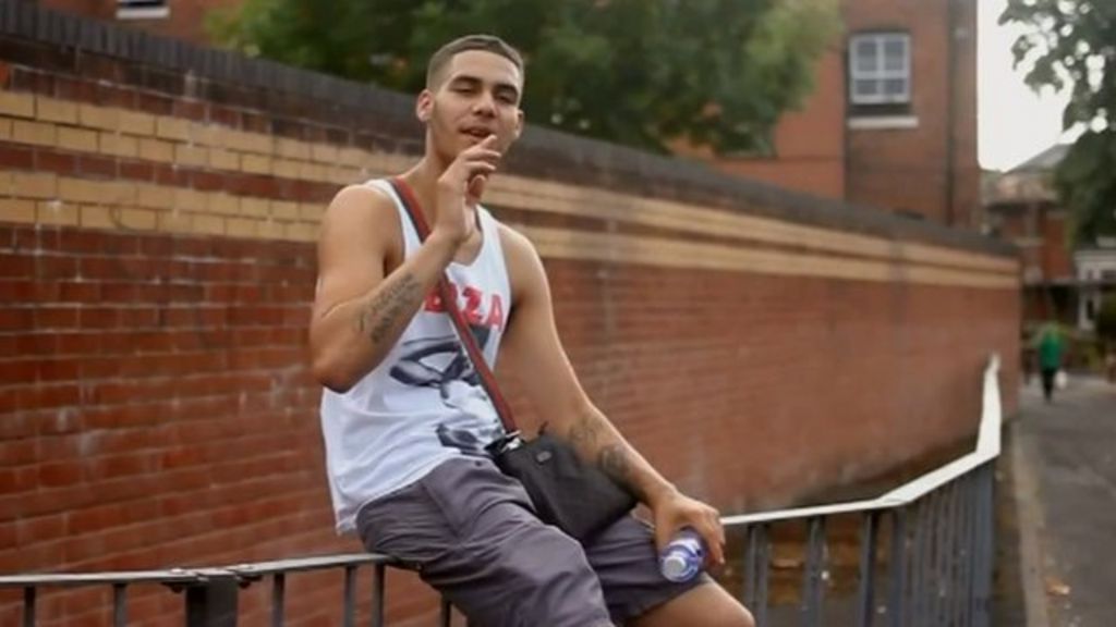 Joshua Ribera death: Knife 'surrender' in rapper's memory - BBC News